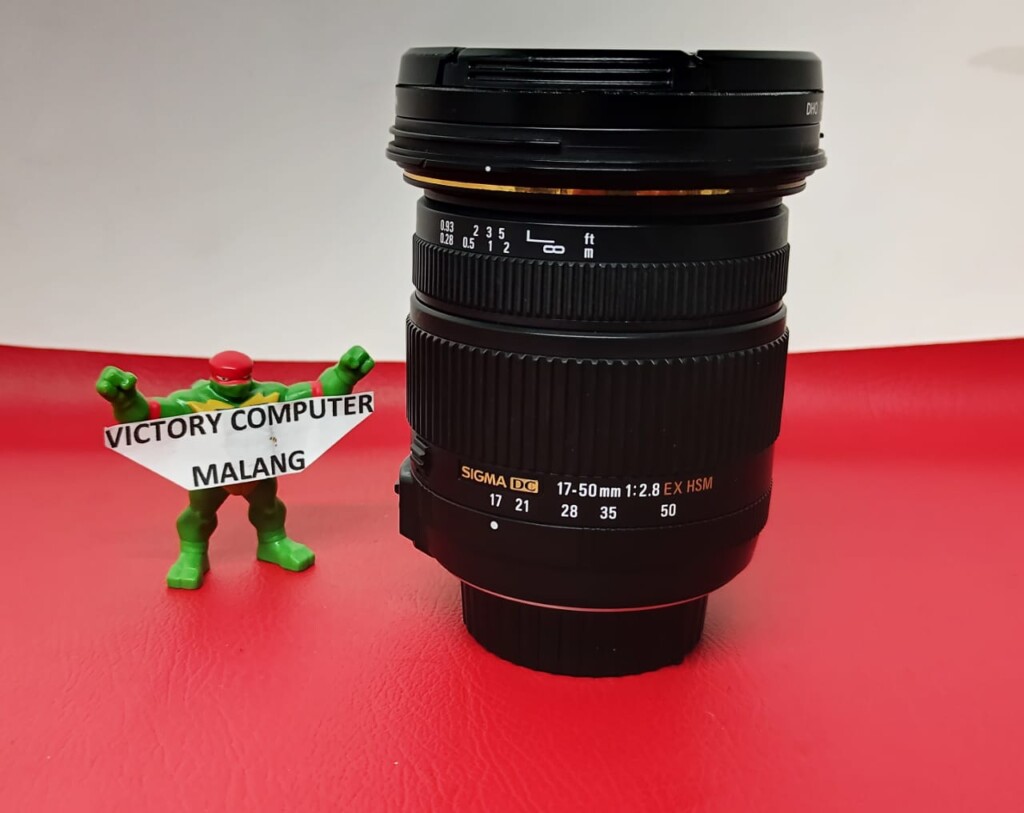 Jual Lensa SIGMA DC AFS 17-50mm f2.8 EX HSM Bekas for NIKON | Laptop ...